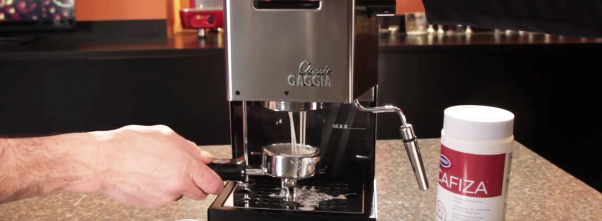 How To Backflush Your Espresso Machine – Whole Latte Love Canada